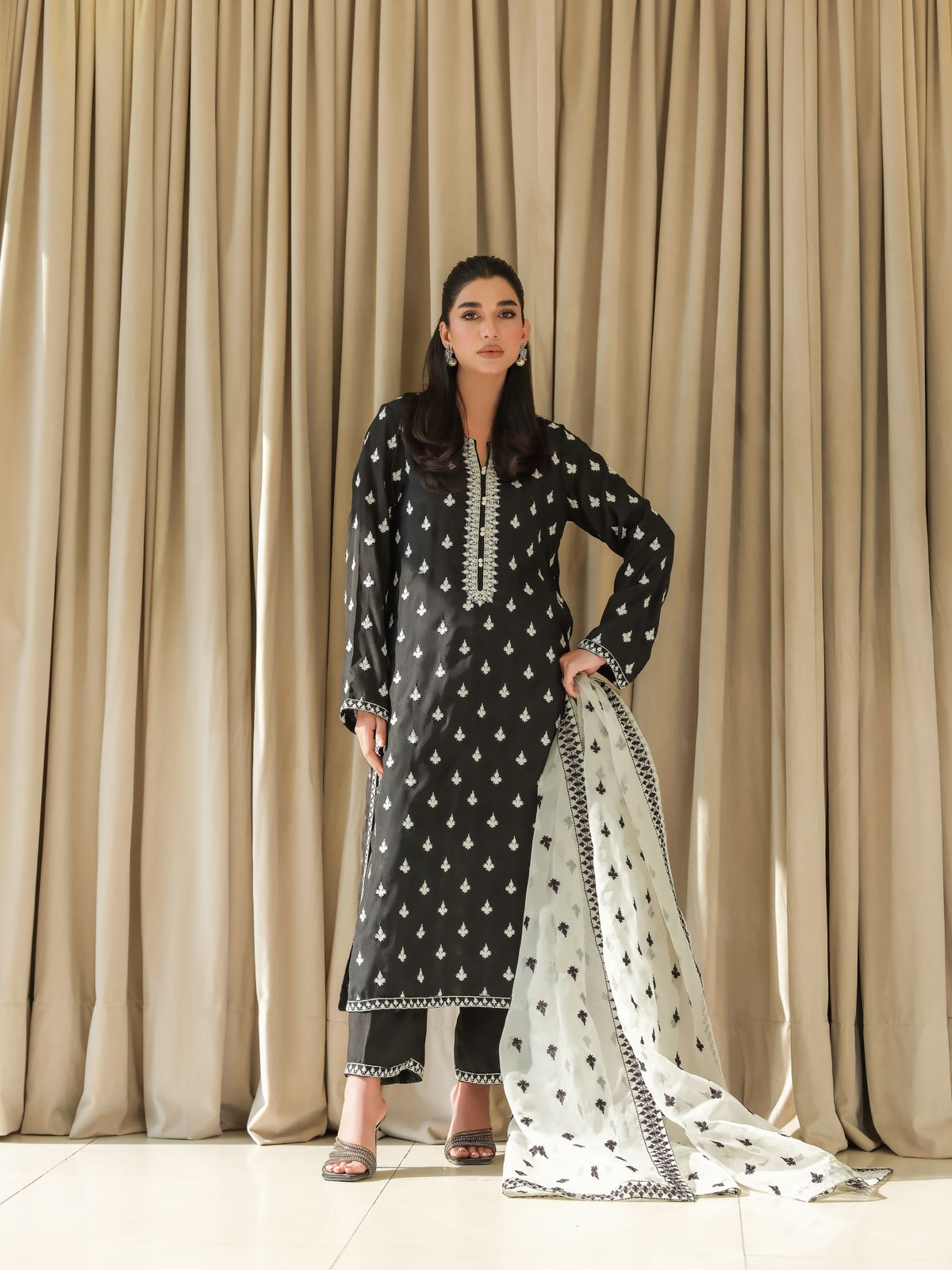 Raven – Maria Ali Store